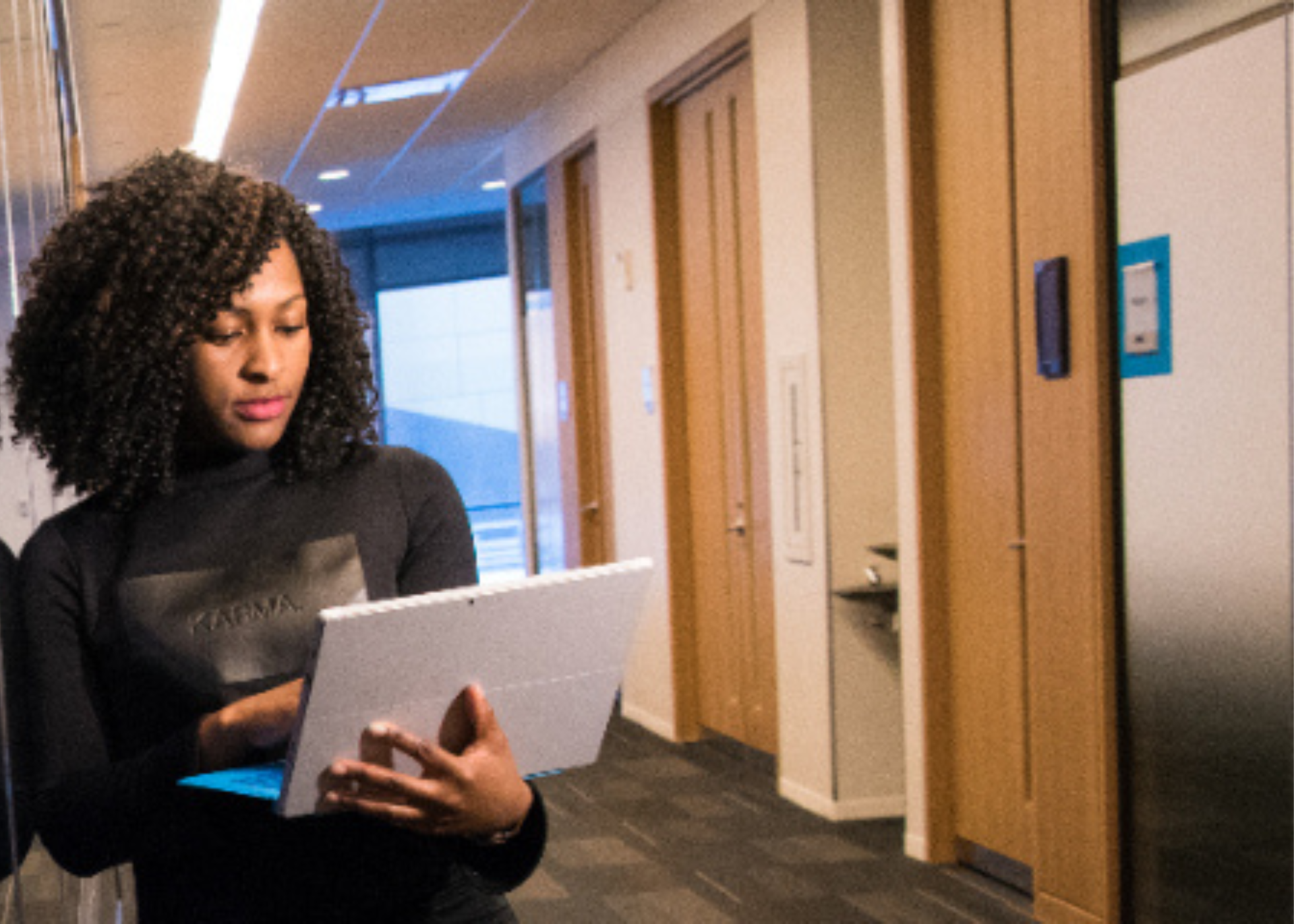 Adress- und Kontaktrecherchen